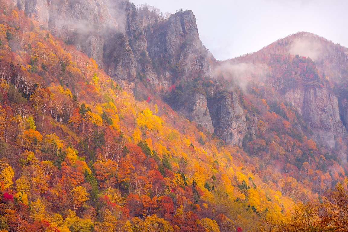 True Autumn Full of Stunning Colors and Outdoor Activities in Central ...